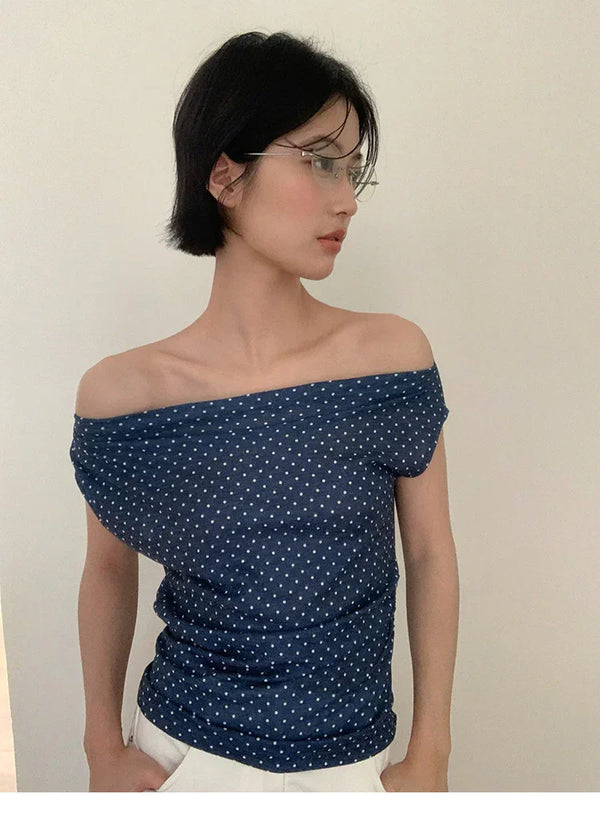 NEW & INSTOCK - Korean Off-Shoulder Polka Dot Top – Stefani Studio